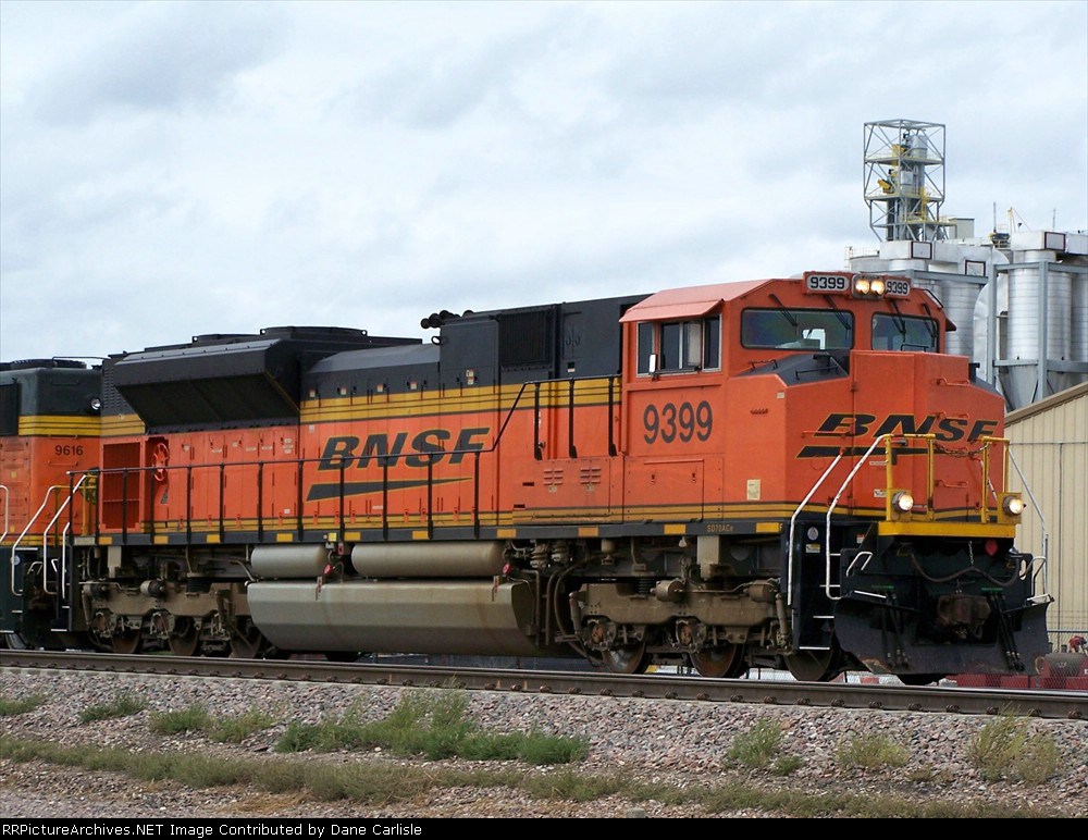 BNSF 9399